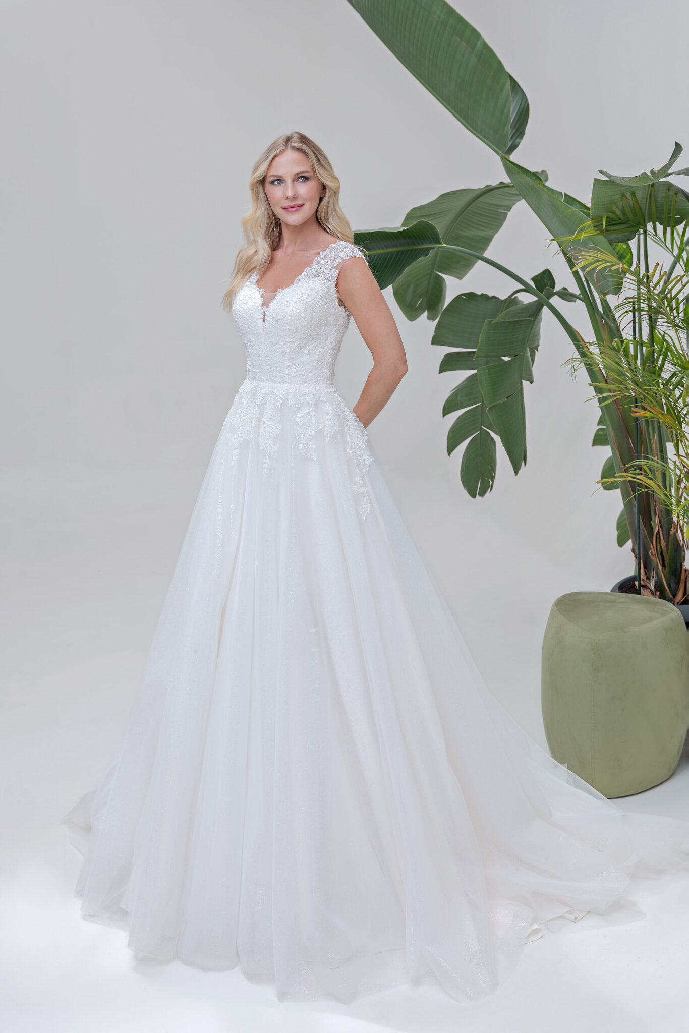 👰 Brautkleid 152404 - Amera Vera - Angelex Princess